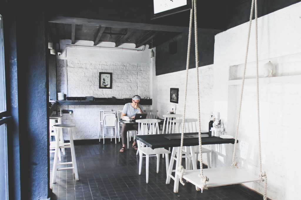 THE BAD CAFE ☆ Mumbai | Chuzai Living