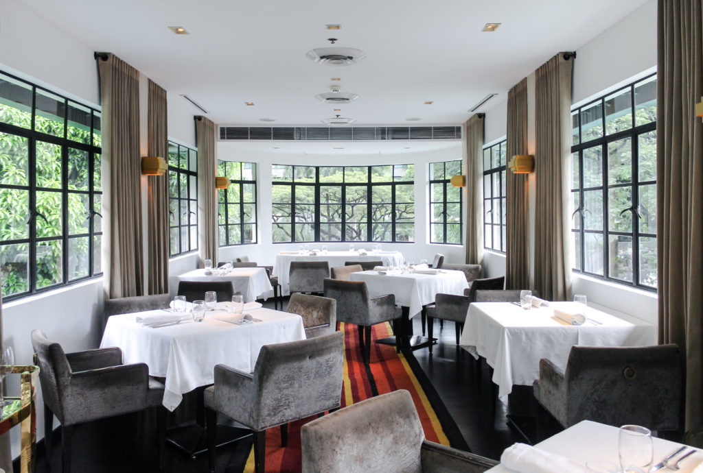 Blackbird Makati ☆ Beautiful Restaurant in The Historical Nielson Tower ...